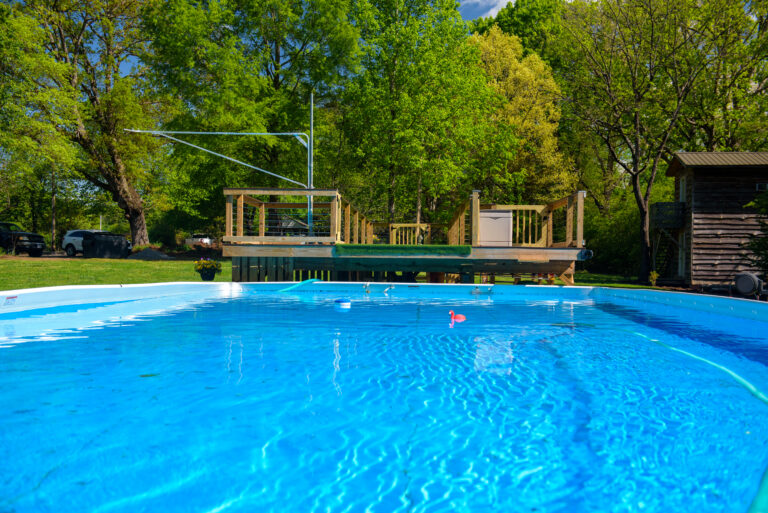 Dock Diving Group Class | Highland Canine Training